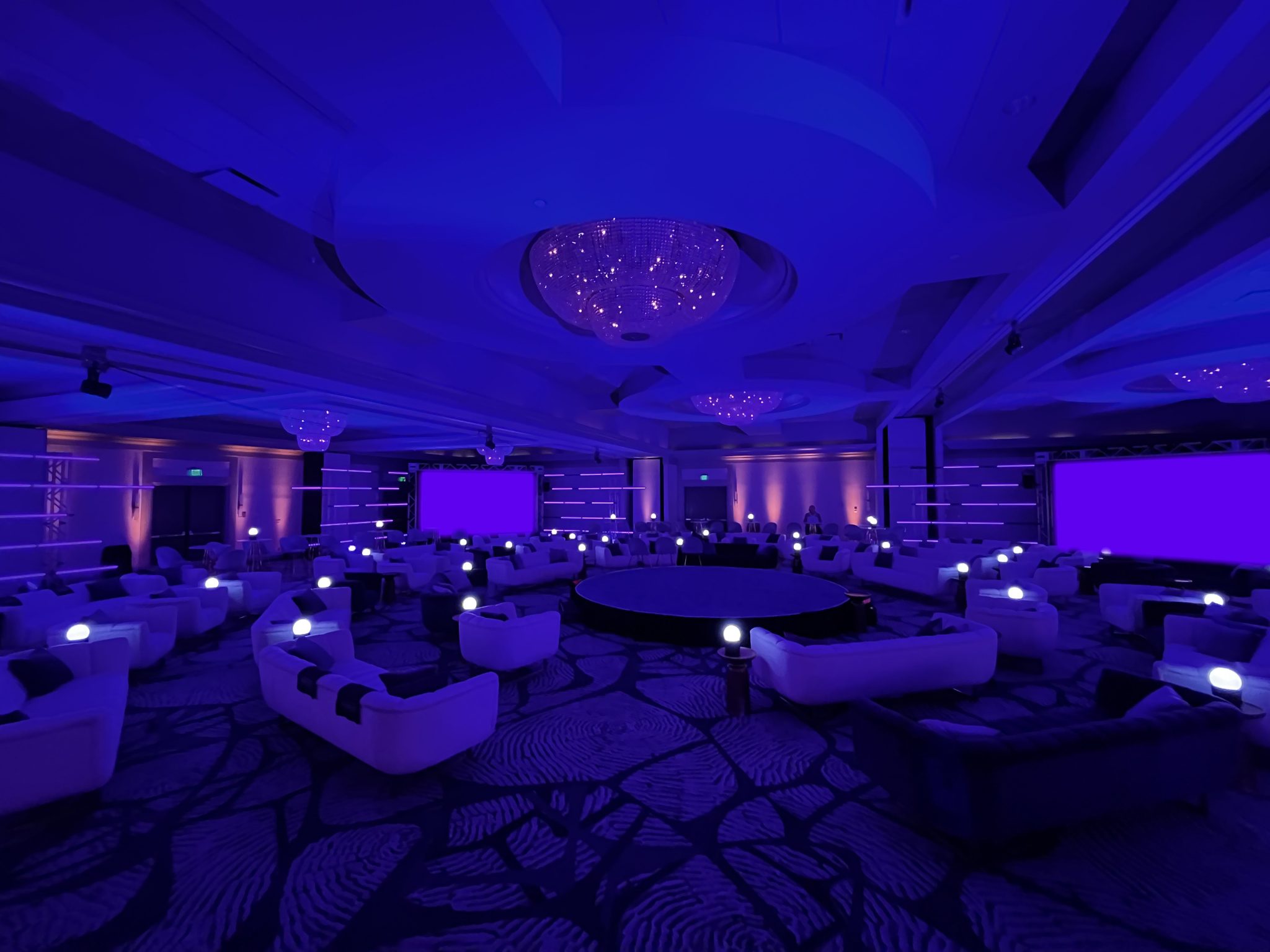 Zenith Lighting - Full-service Production Rentals And Sales